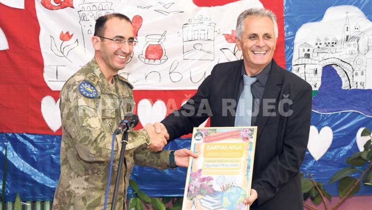 Turska vojna misija u BiH donirala laptote i televizore OŠ „Musa Ćazim ...